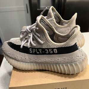 Yeezy | Shoes | Brand New Authentic Yeezys Boost 35 V2 Slatecblackslate ...